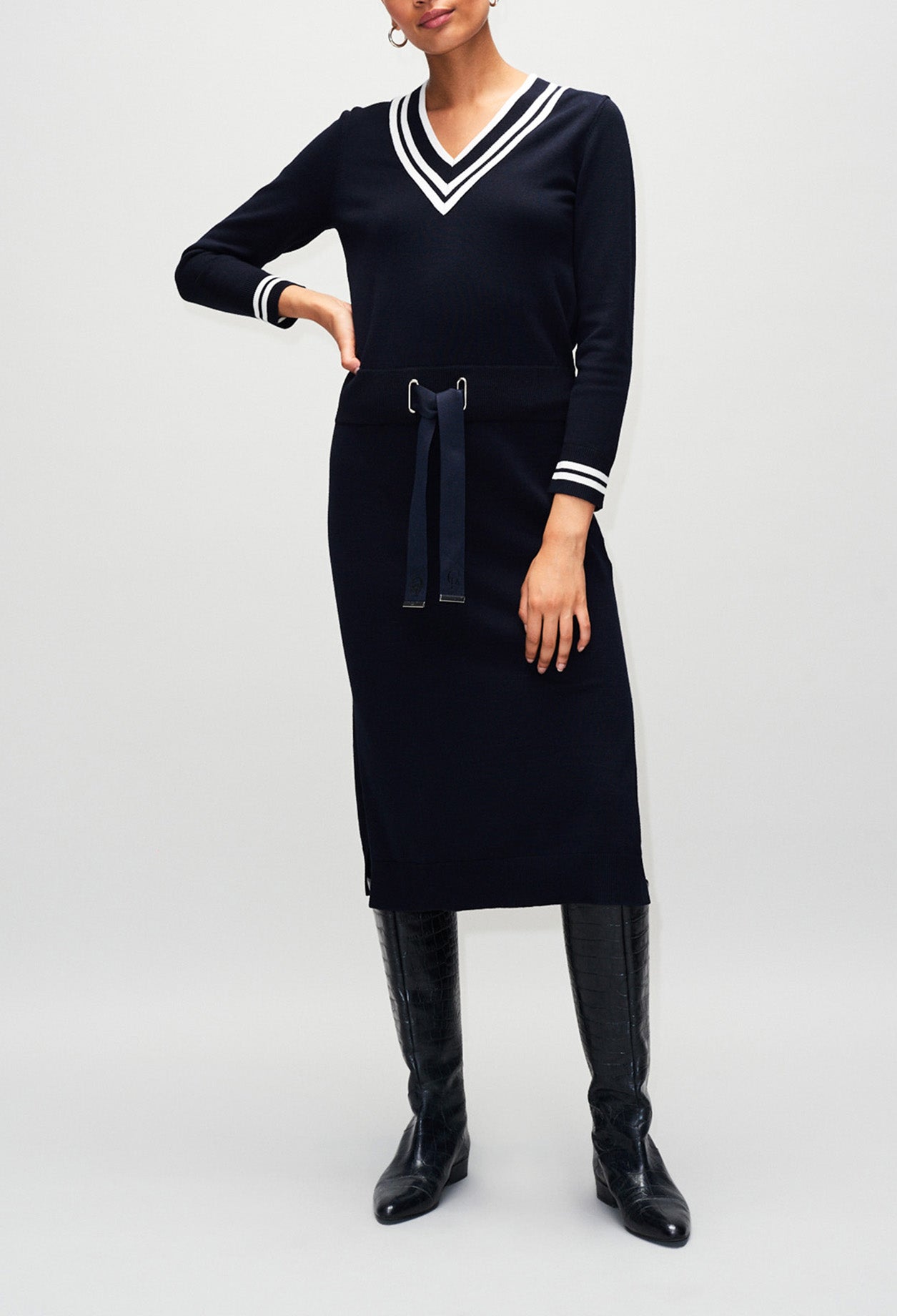 Robe longue en maille longue col V