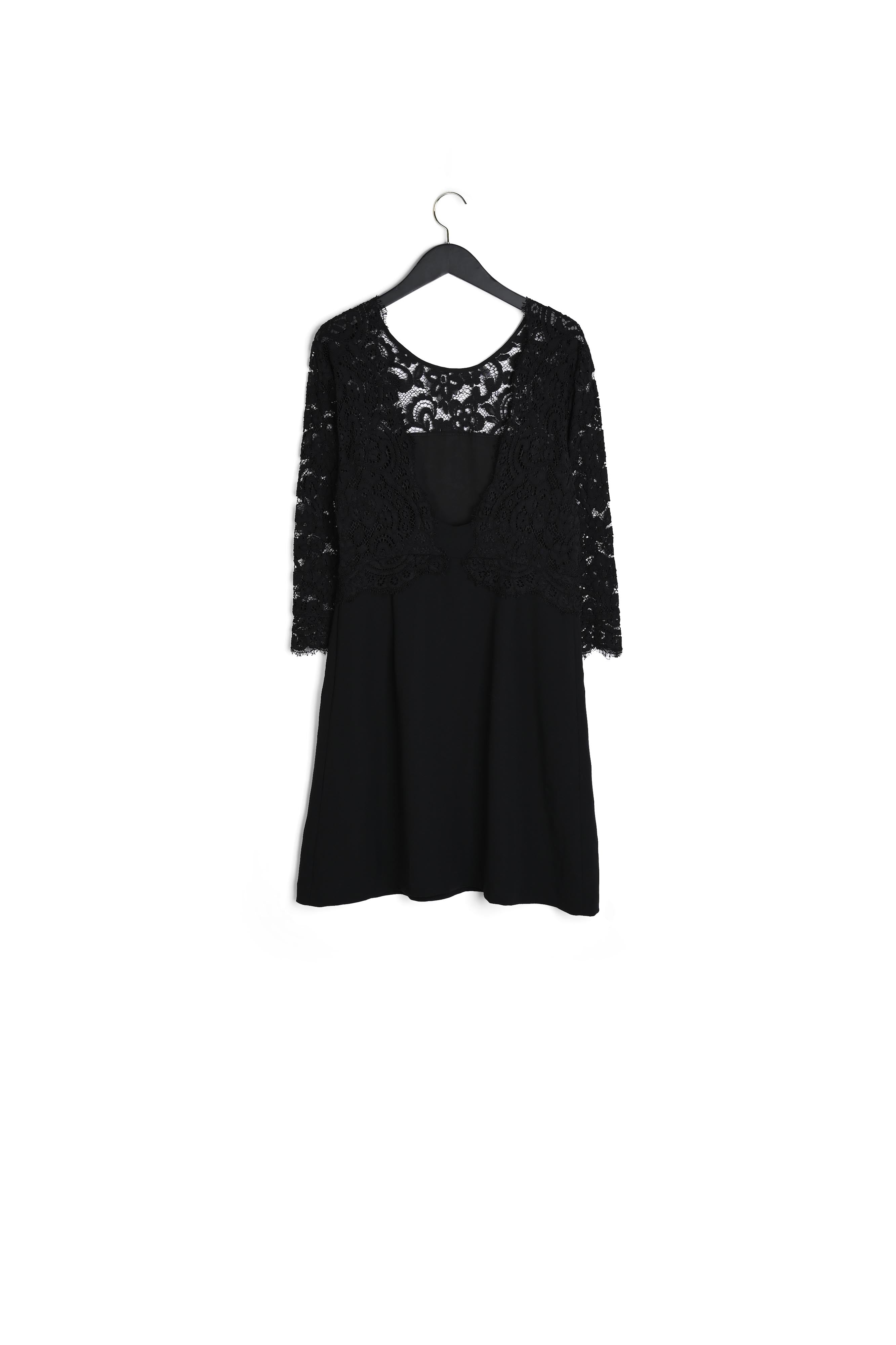 Robe avec détails dentelle